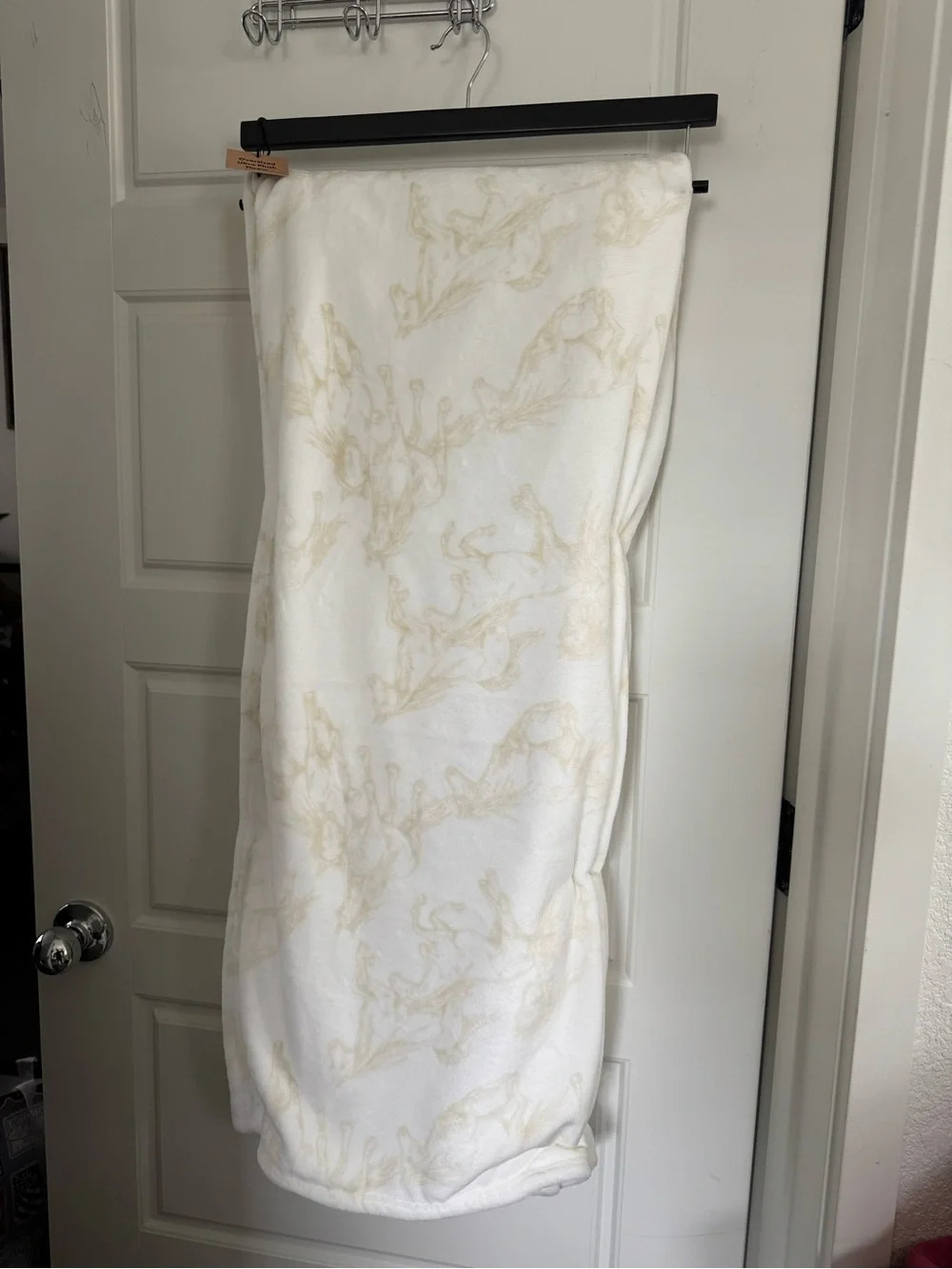 Wrangler | Bedding | Wrangler Cream And Tan Running Horses Plush Throw ...